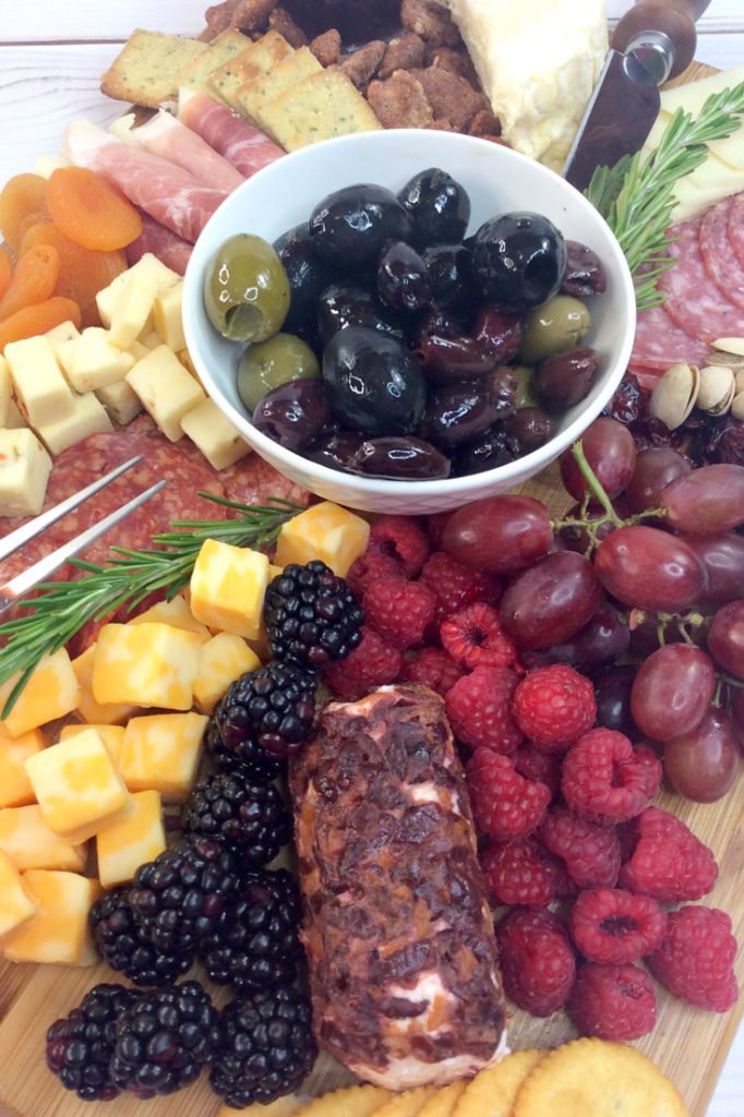 How to Make a Gorgeous Cheese Board for Your Next Party - Parties365