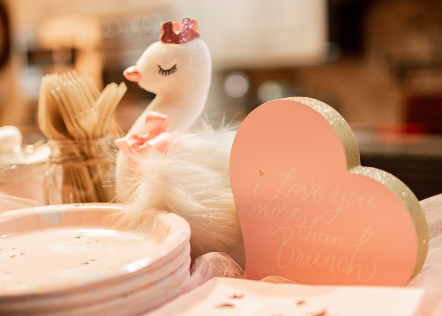 Ideas for a Sweet Swan First Birthday Party - Parties365