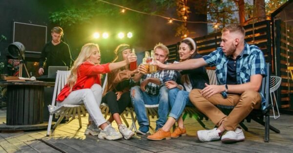 How to Light a Backyard Party That Glows After Dark - Parties365 ...